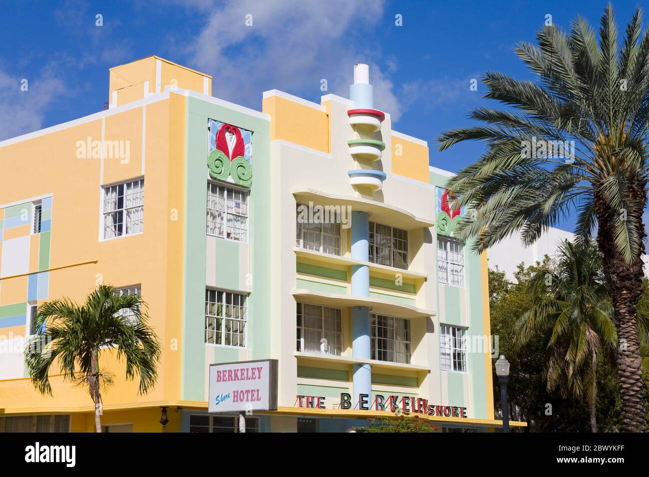 The Berkeley Shore Hotel on Collins Avenue, South Beach, Miami Beach ...