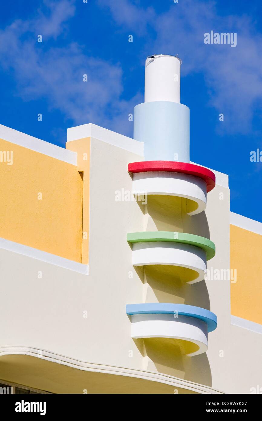 The Berkeley Shore Hotel on Collins Avenue, South Beach, Miami Beach ...