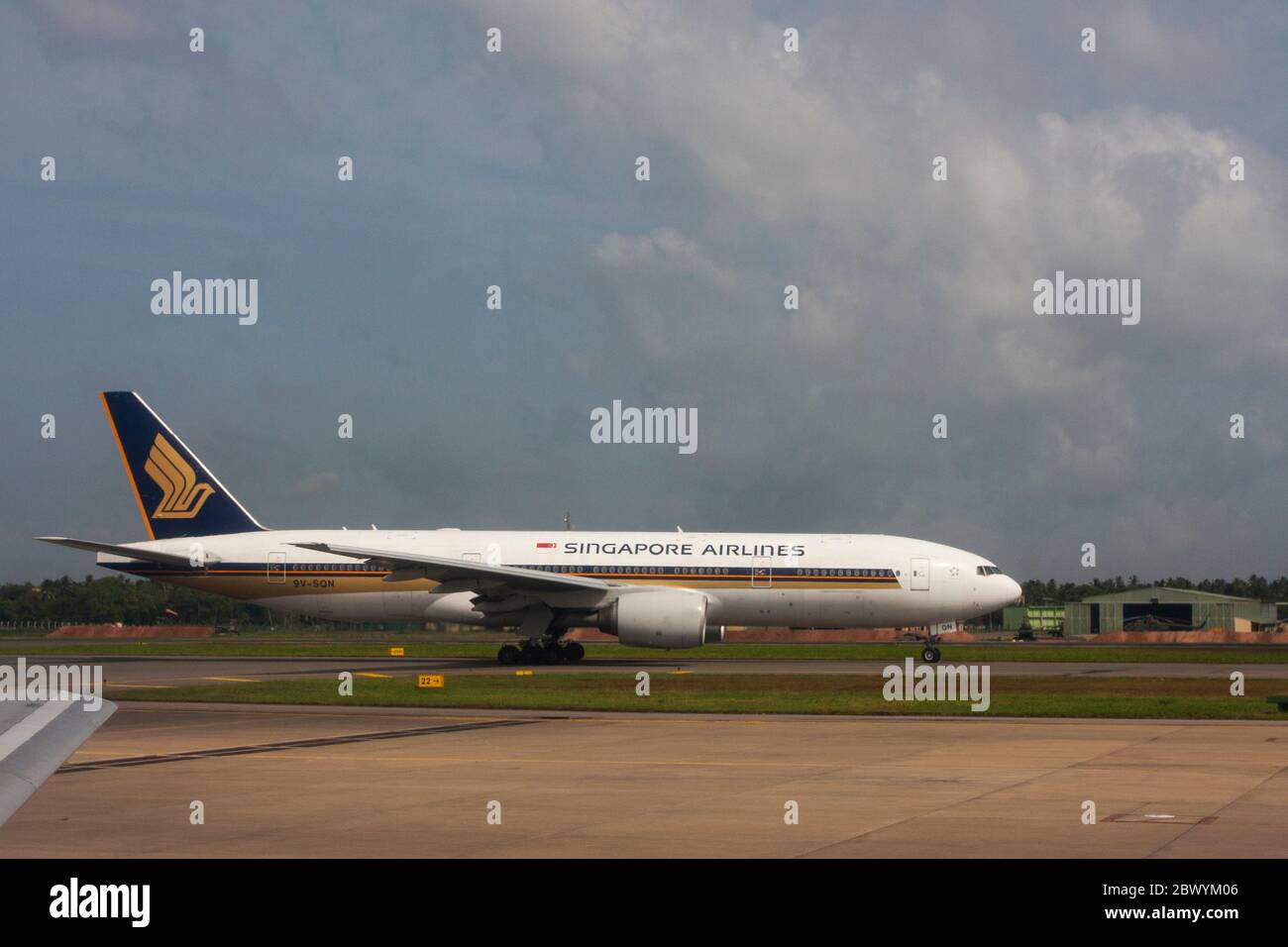 Singapore Airlines Boeing 777 aircraft on the runway of Bandaranaike ...