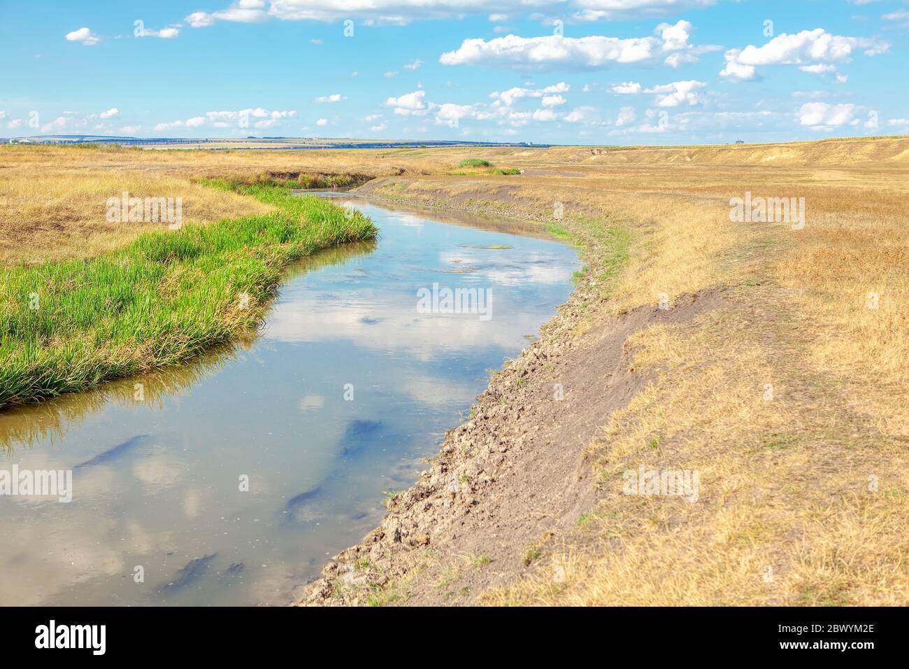 Drying desert river hi-res stock photography and images - Alamy