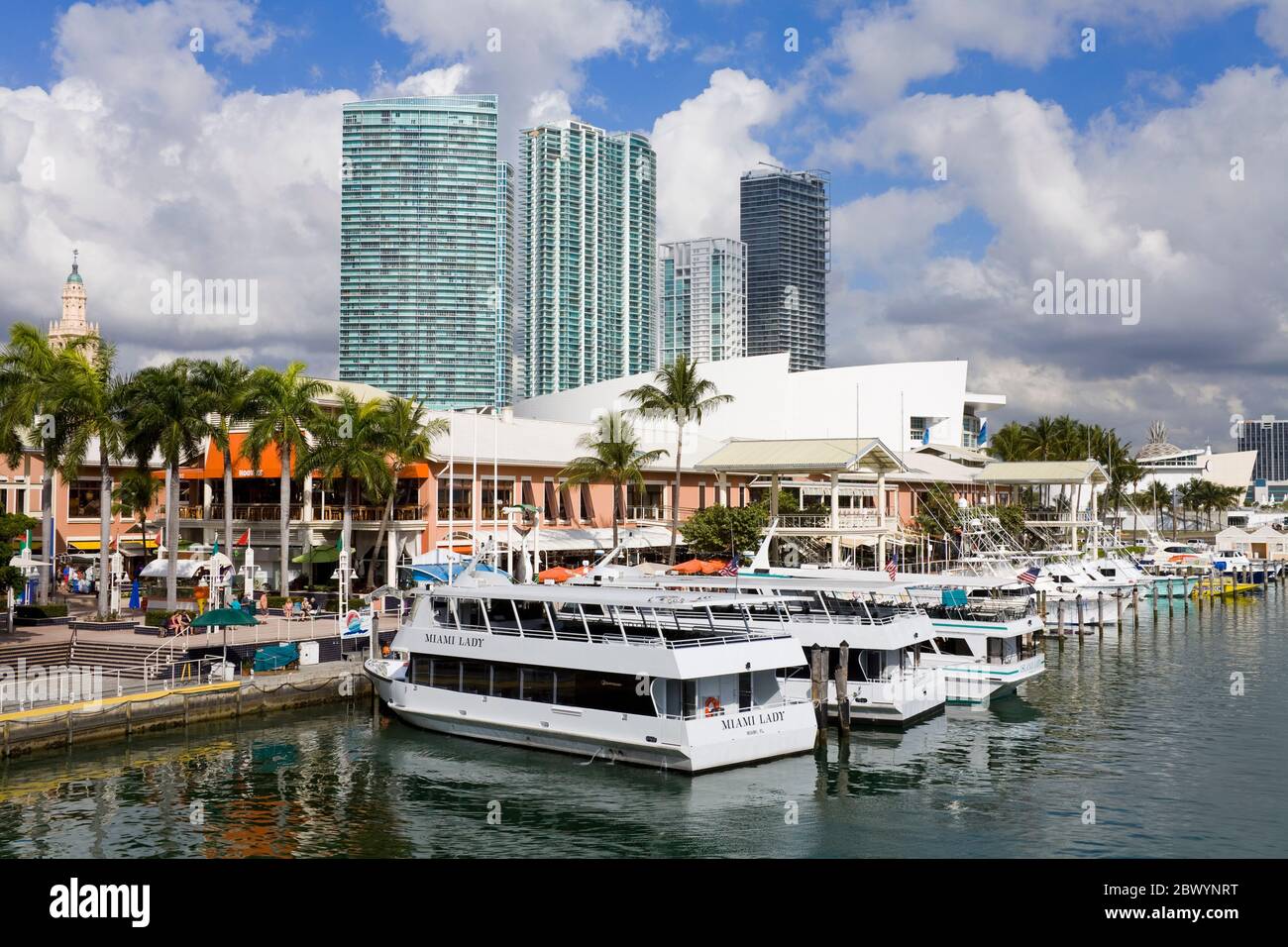 Bayside marketplace shopping hi-res stock photography and images - Alamy