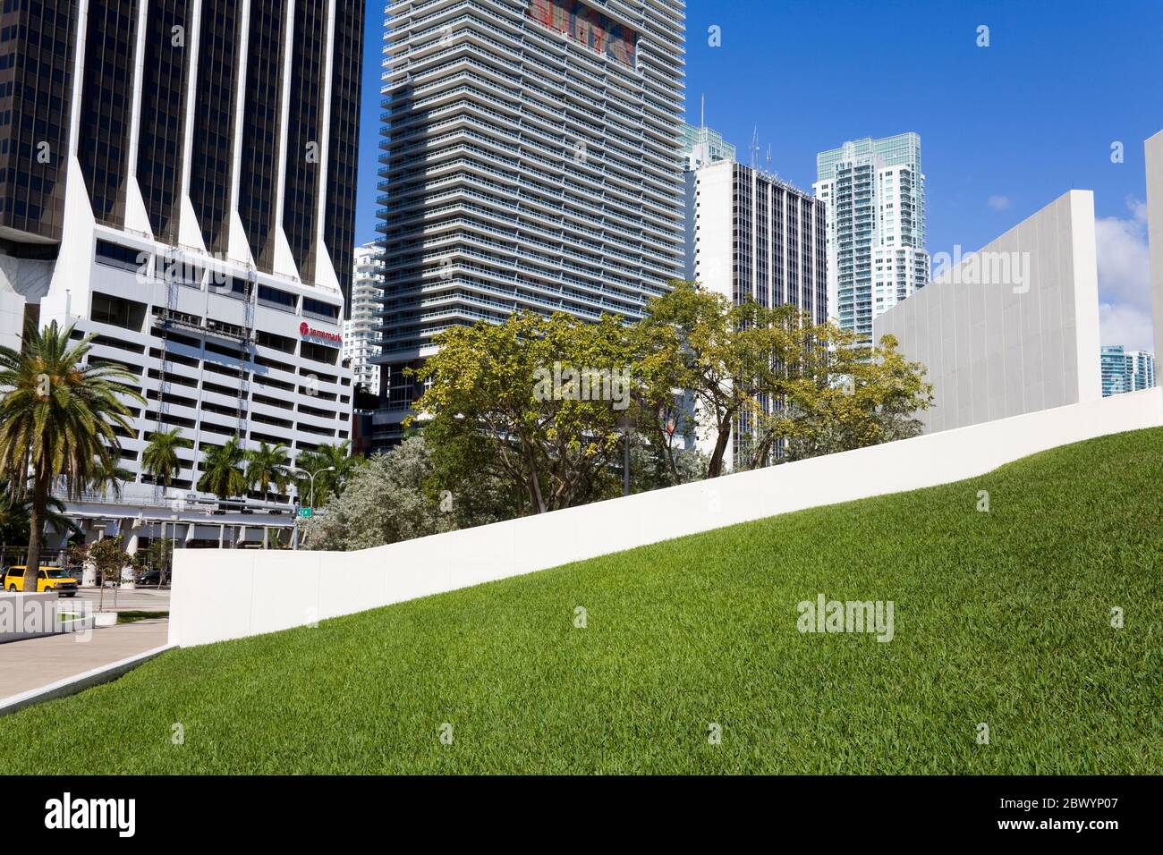 Bayfront Park With Skyline High Resolution Stock Photography and Images ...