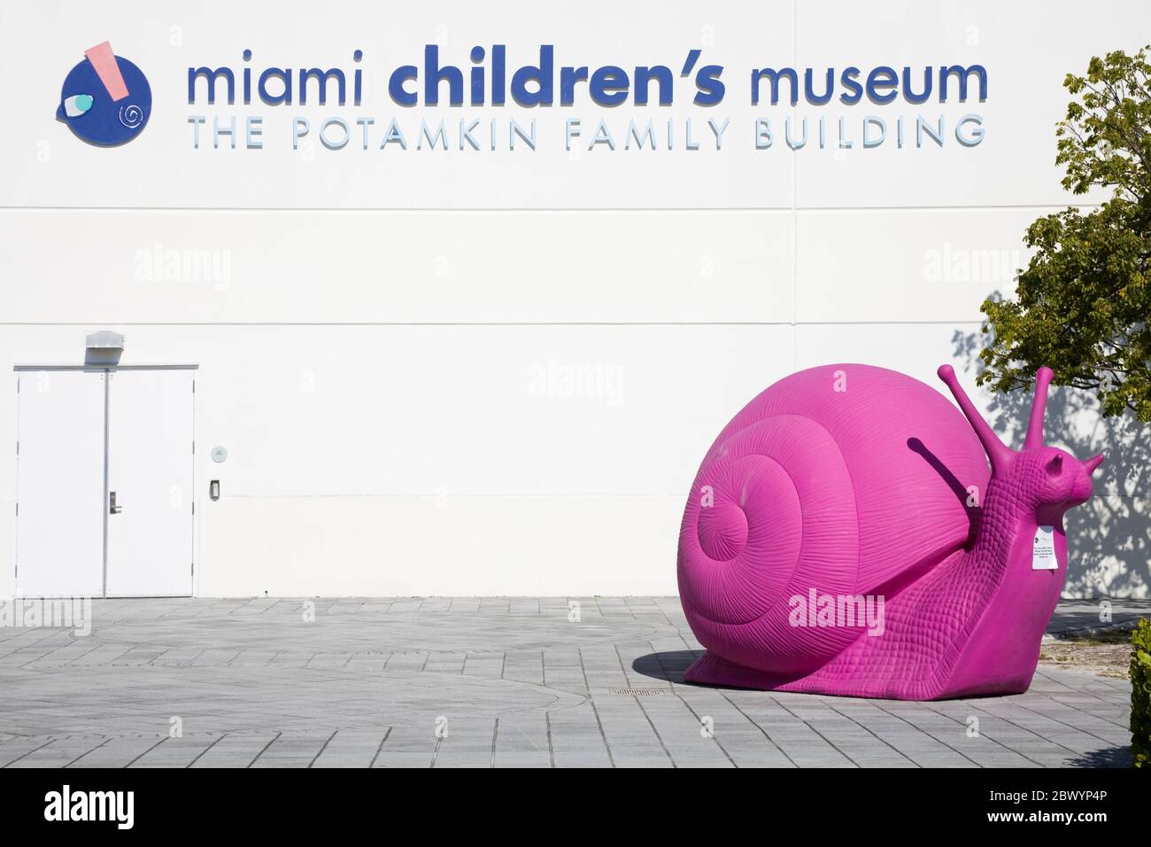 Snail sculpture at the Miami Children's Museum, Miami, Florida, USA ...