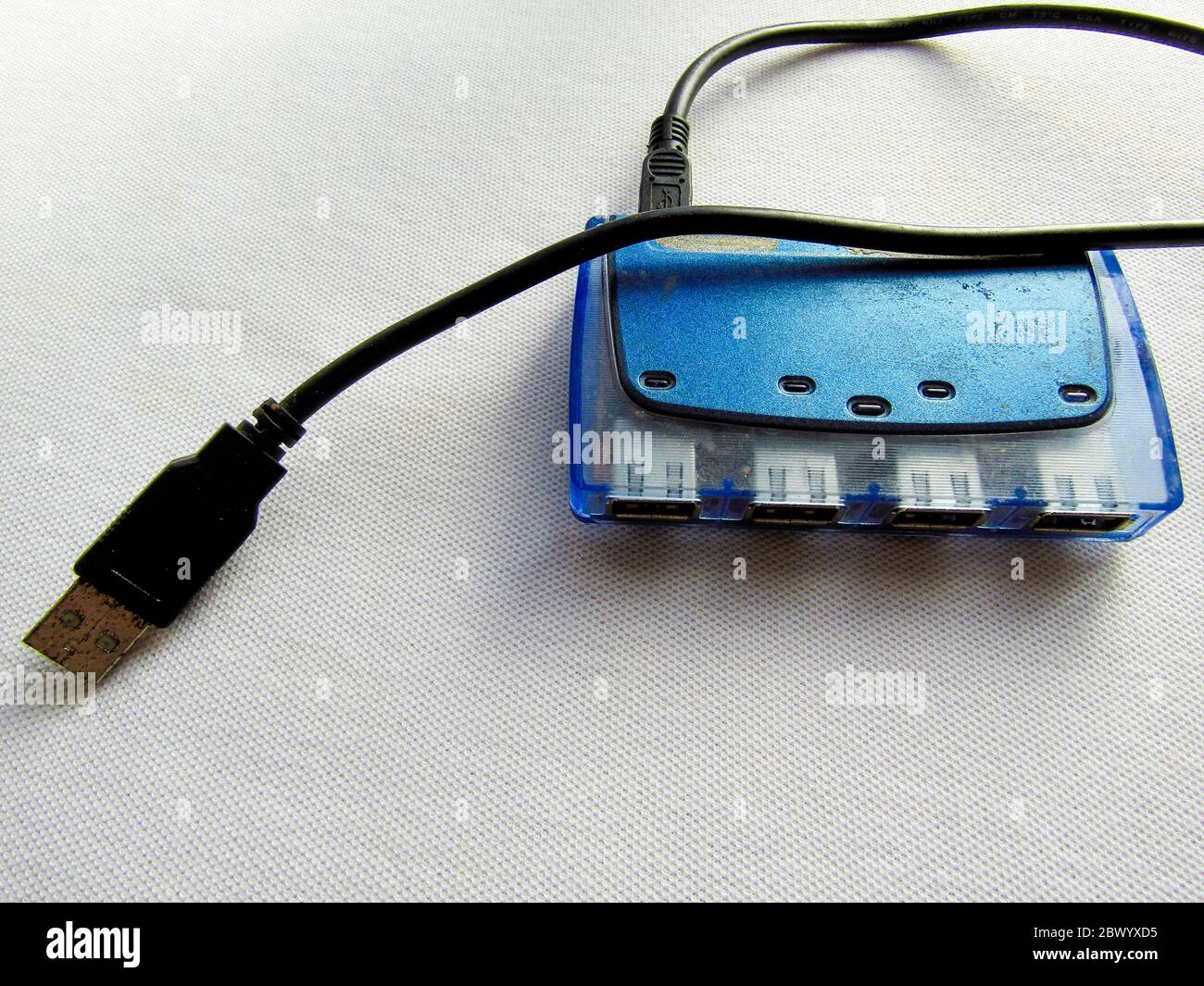 Usb hub hi-res stock photography and images - Alamy