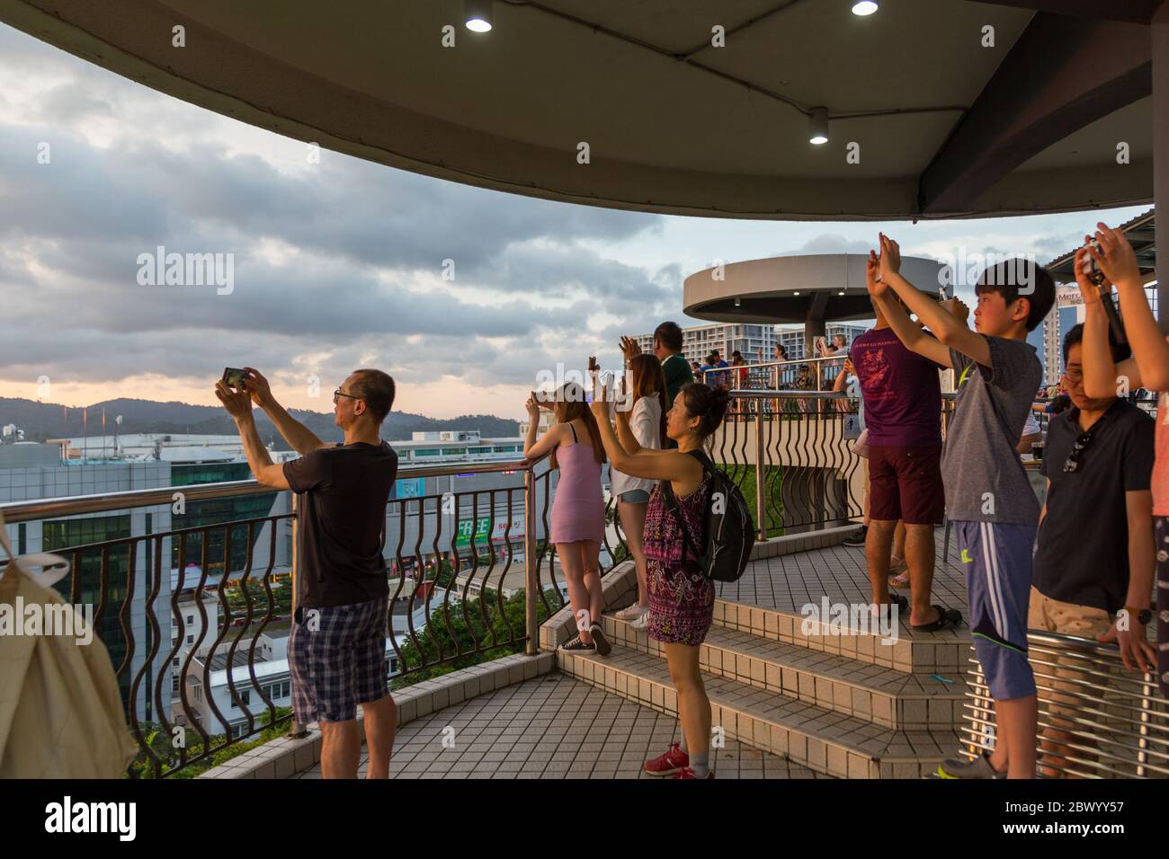 Signal hill observatory platform hi-res stock photography and images ...