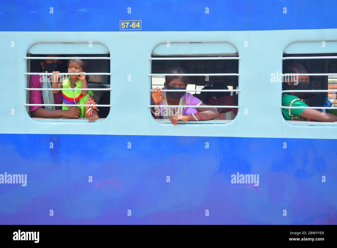 India train people on front hi-res stock photography and images - Alamy