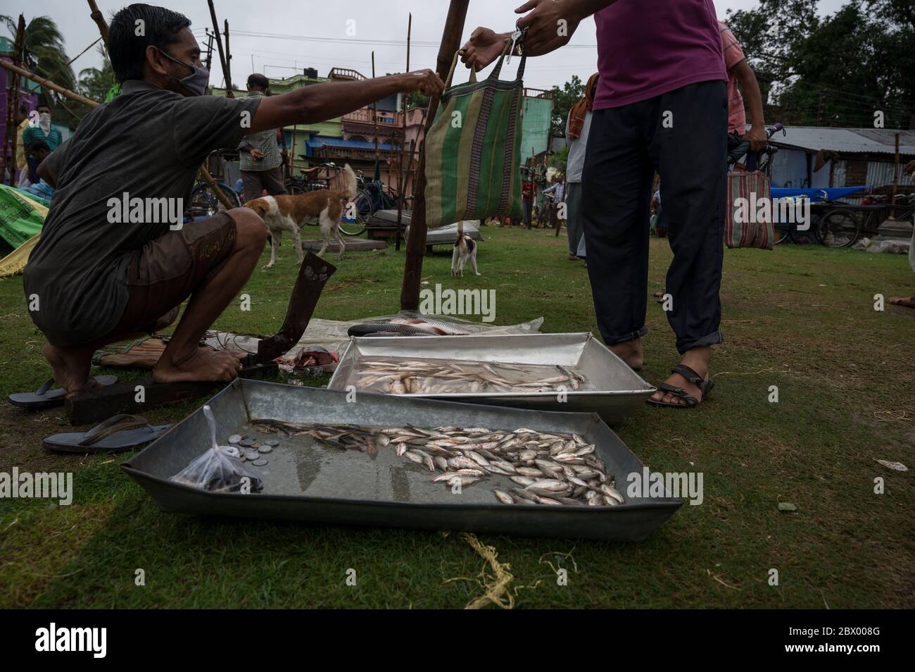 India odisha cyclone hi-res stock photography and images - Alamy