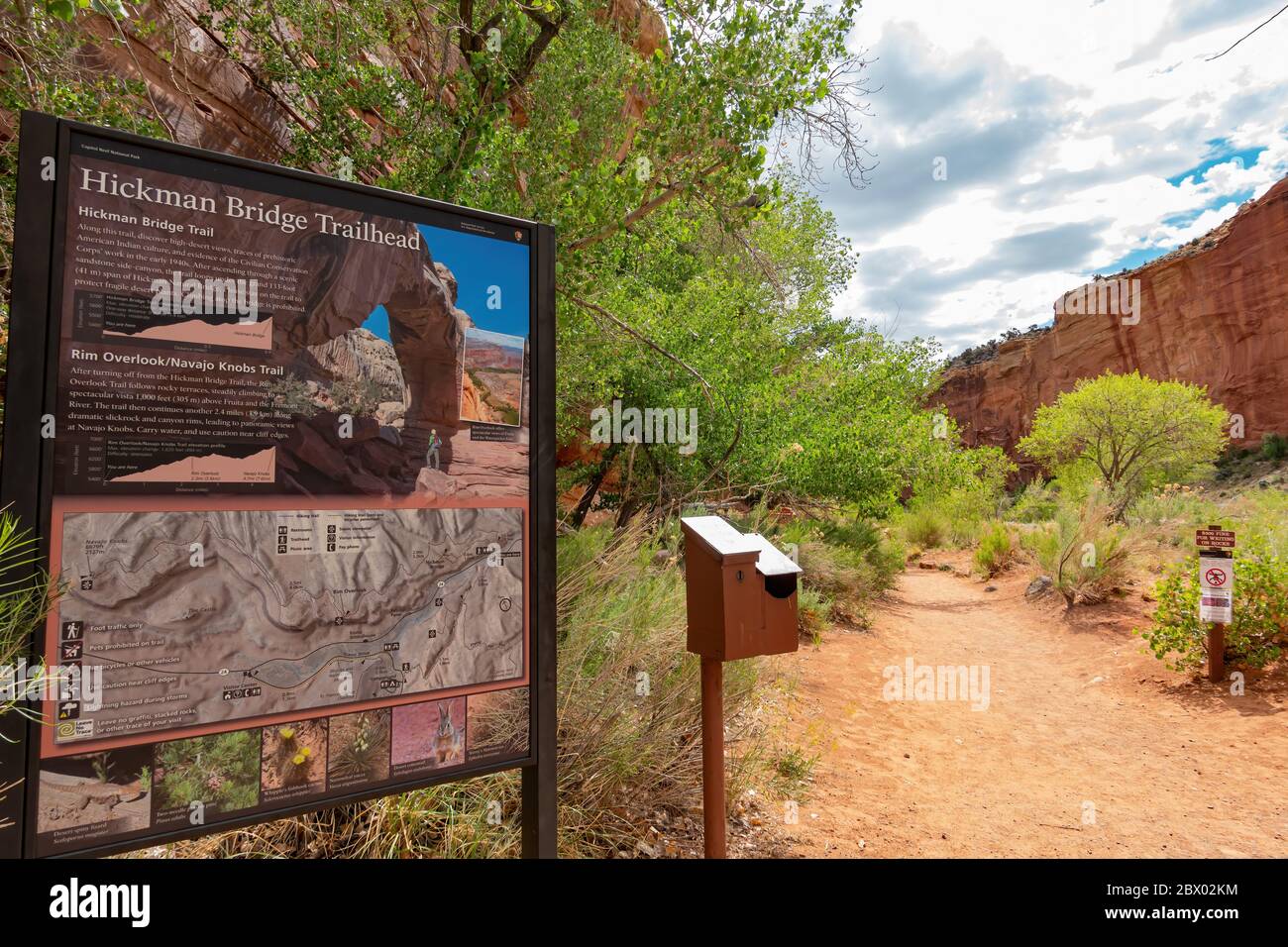 Utah, MAY 29, 2020 - Sign of the Hickman Bridge Trailhead Stock Photo ...