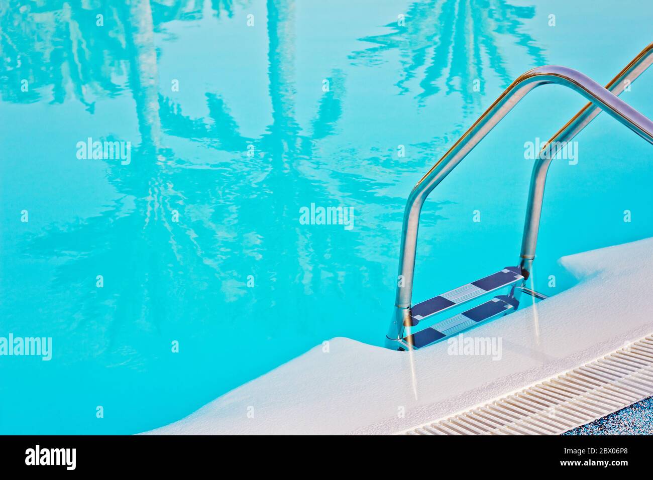 Ladder pool under water hi-res stock photography and images - Alamy