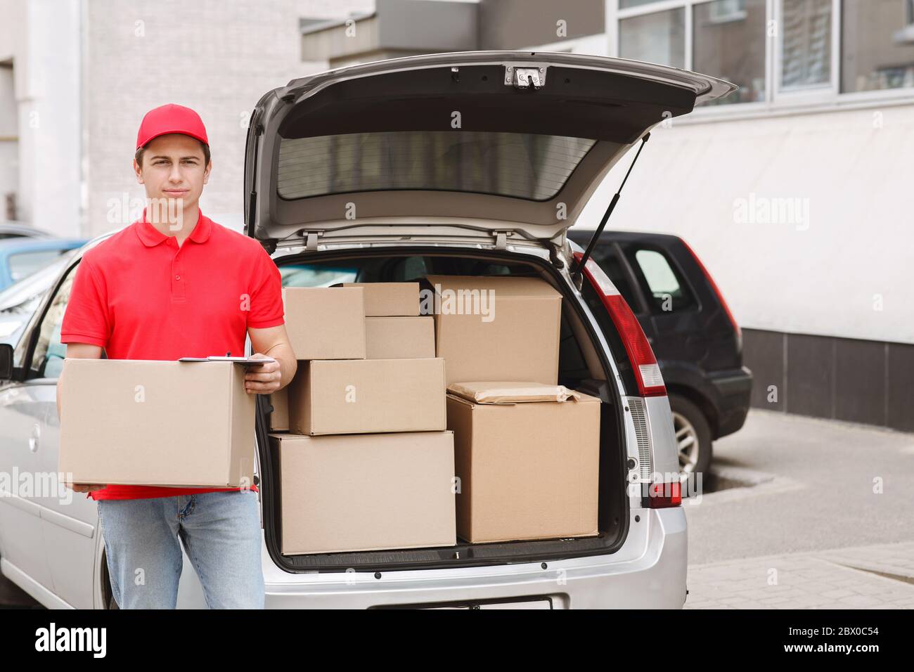 Box car door hi-res stock photography and images - Alamy
