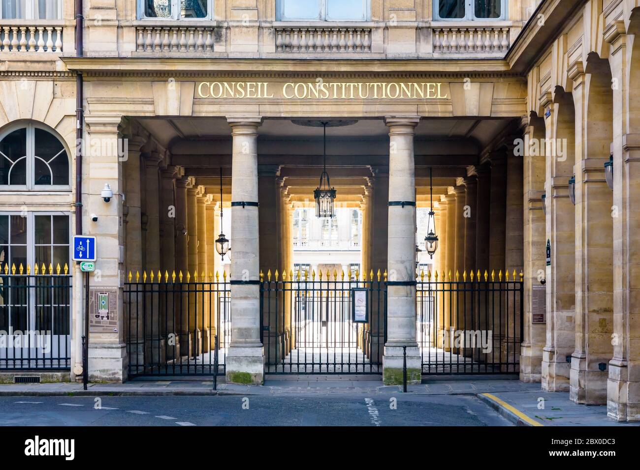 Front view of the colonnade at the entrance of the Conseil ...