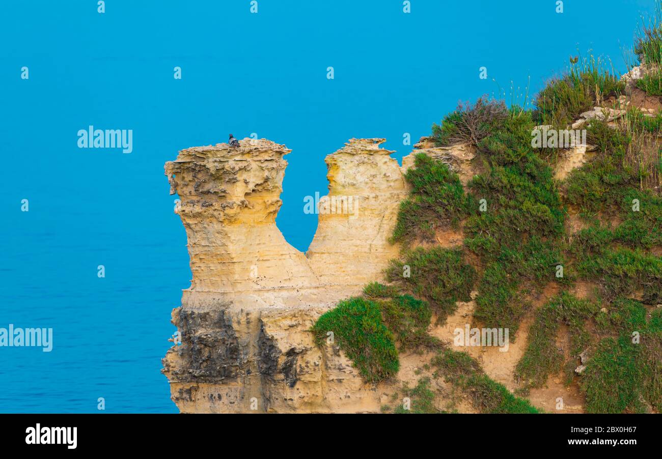 Holiday in Apulia. The important archaeological site and tourist resort ...