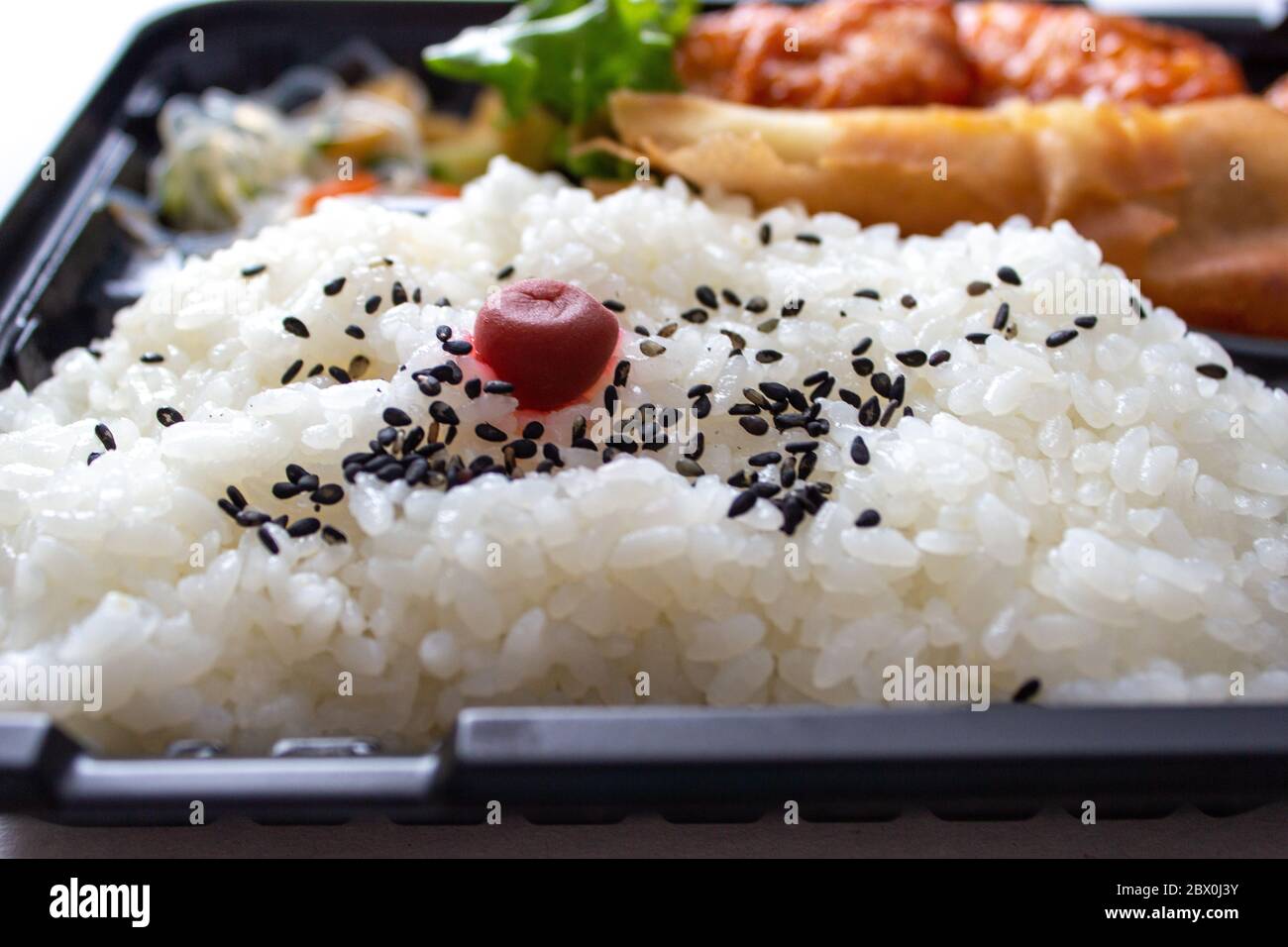Bento box traditional japan hi-res stock photography and images - Alamy