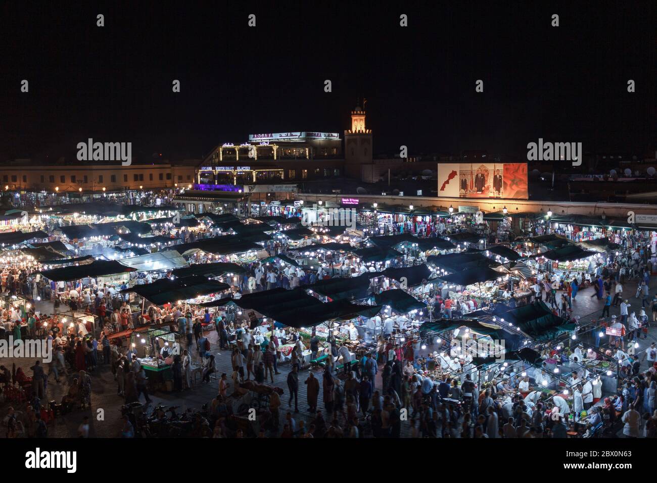 African square hi-res stock photography and images - Alamy