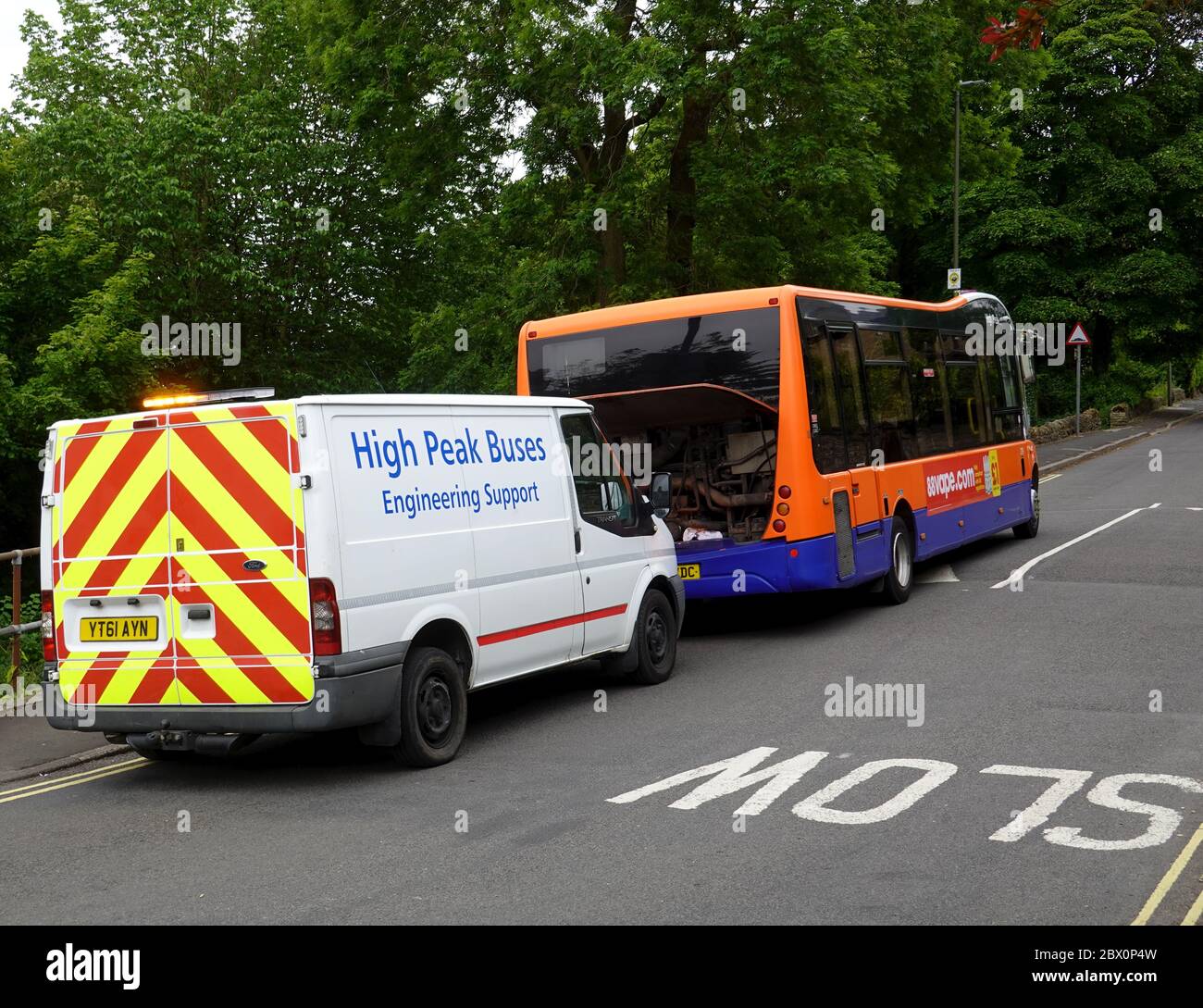 Bus breakdown hi-res stock photography and images - Alamy