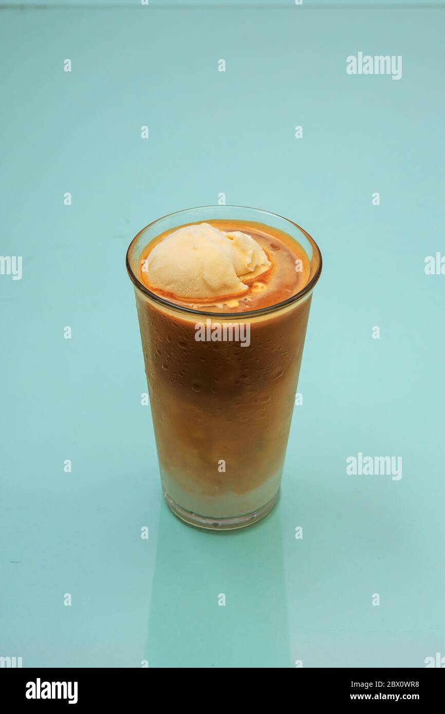 Gelato shake hi-res stock photography and images - Alamy