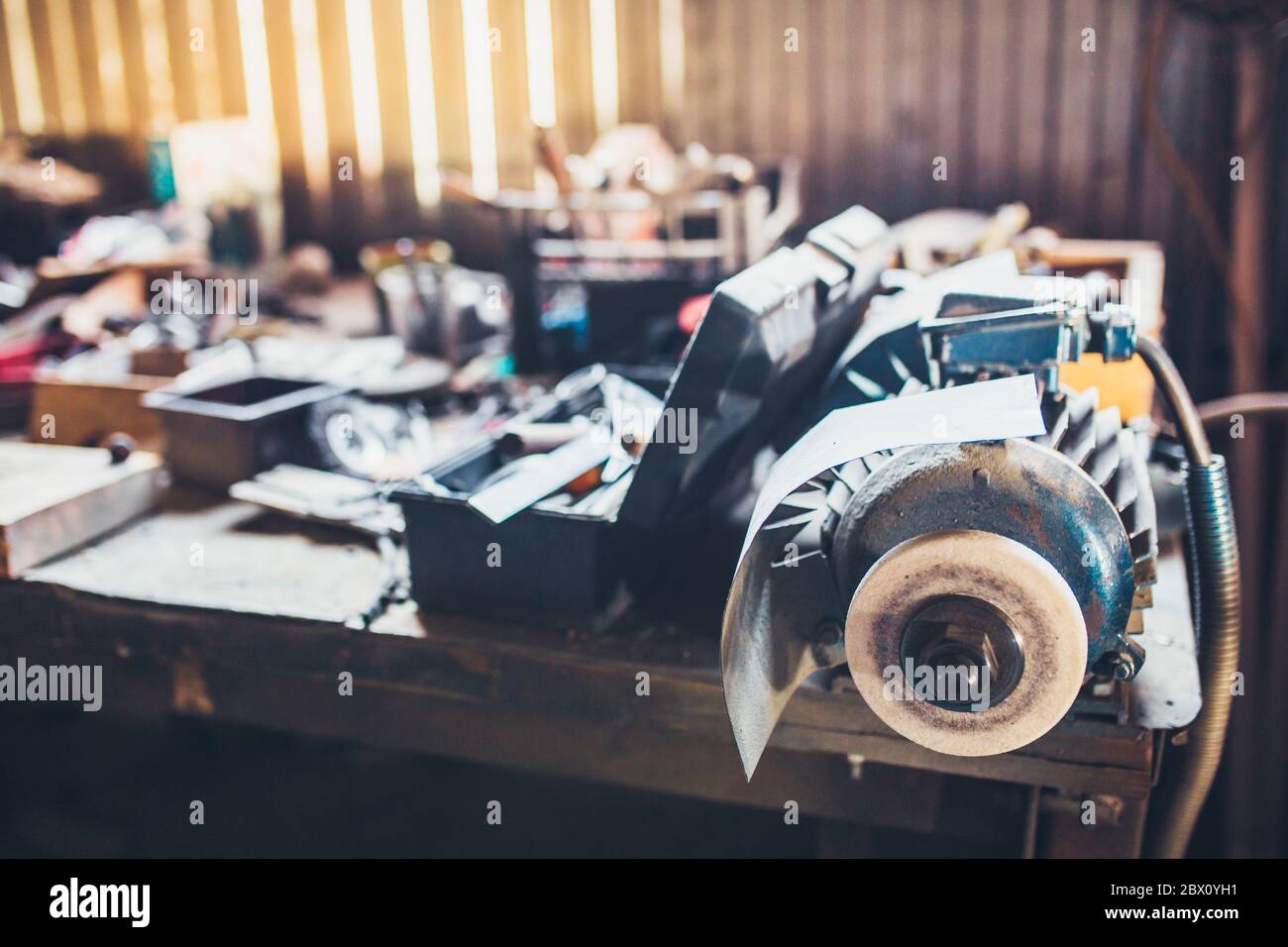 Sharpening machine hi-res stock photography and images - Alamy