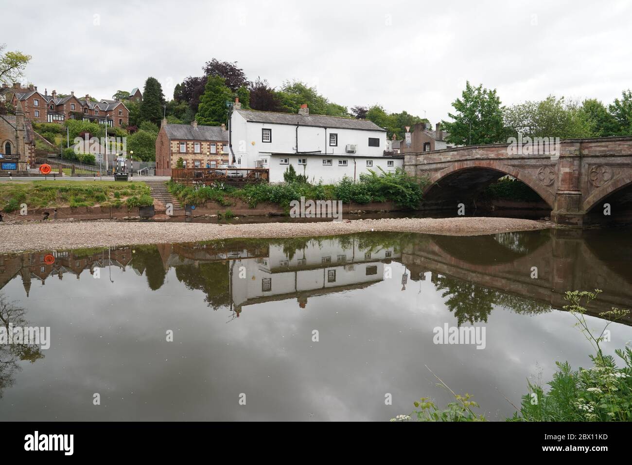 The empty river eden appleby in cumbria hi-res stock photography and ...