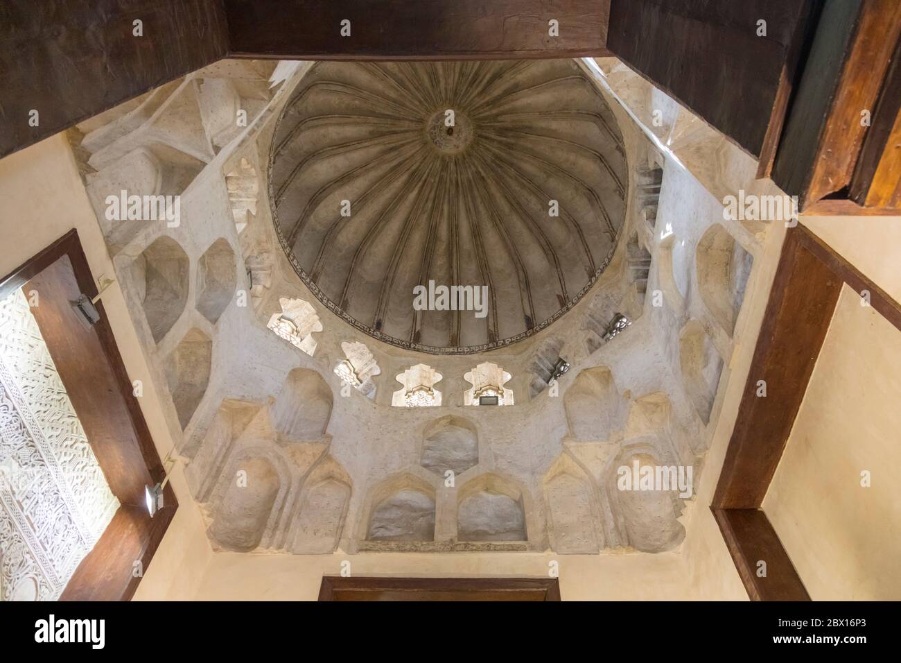 Ribbed dome hi-res stock photography and images - Alamy