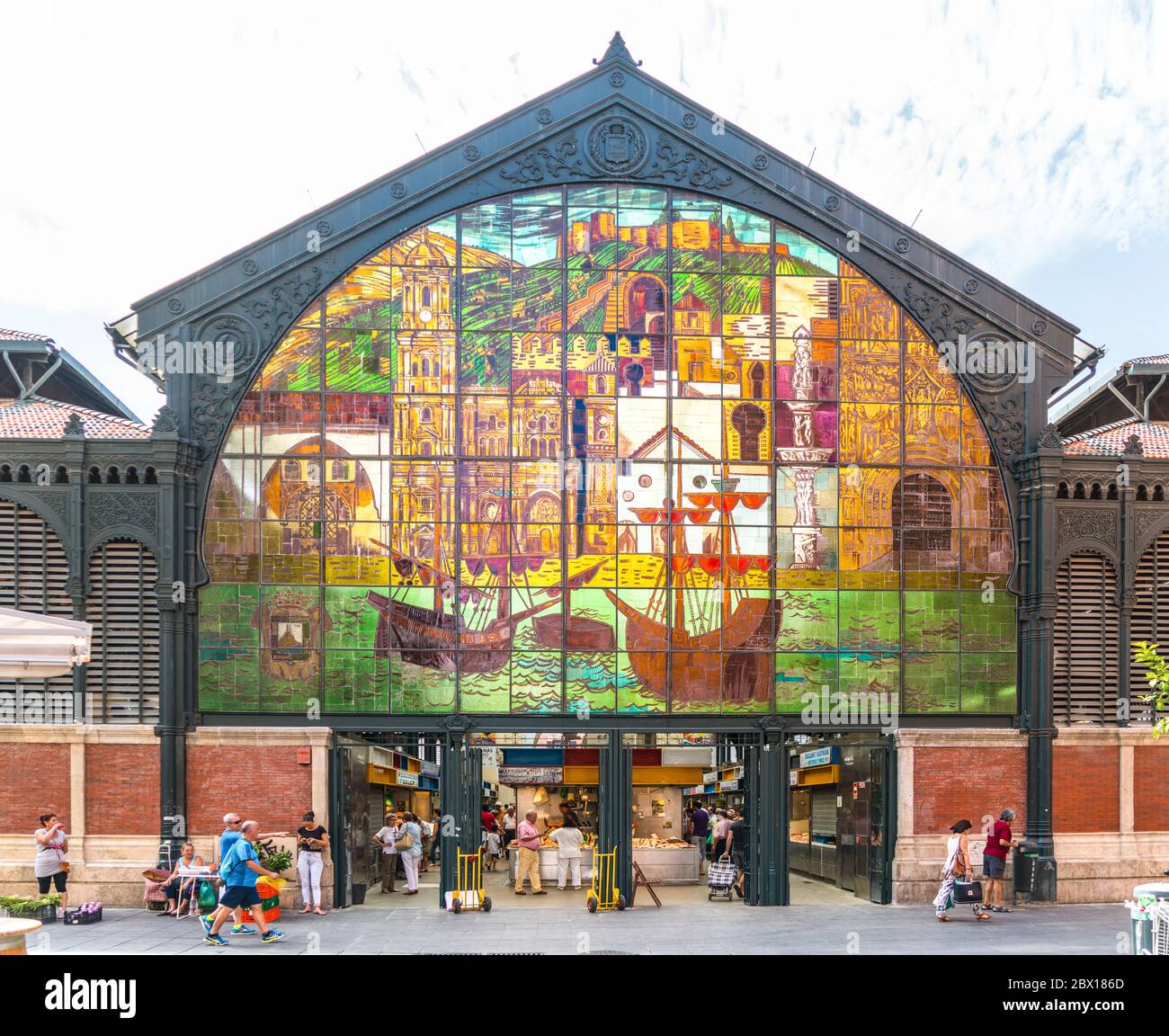 Mercado central de atarazanas hi-res stock photography and images - Alamy