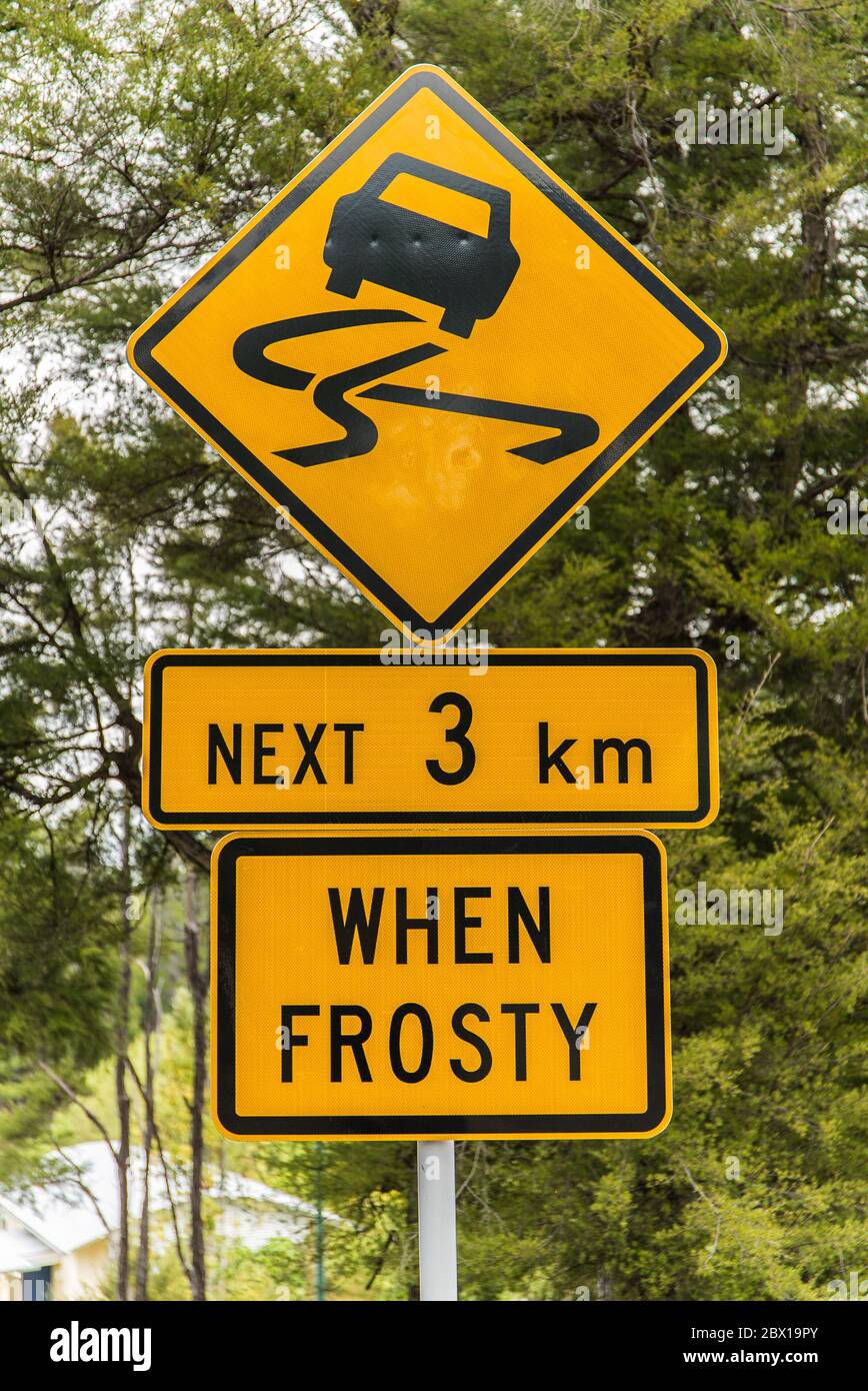Slippery when frosty hi-res stock photography and images - Alamy