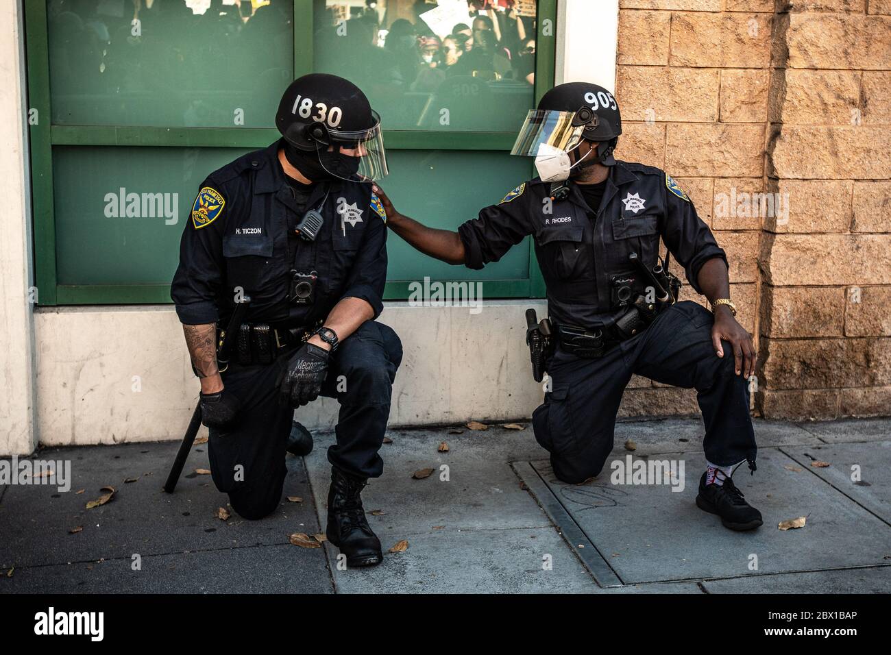 SAN FRANCISCO, CA- JUNE 3: San Francisco Police Officers kneel at ...
