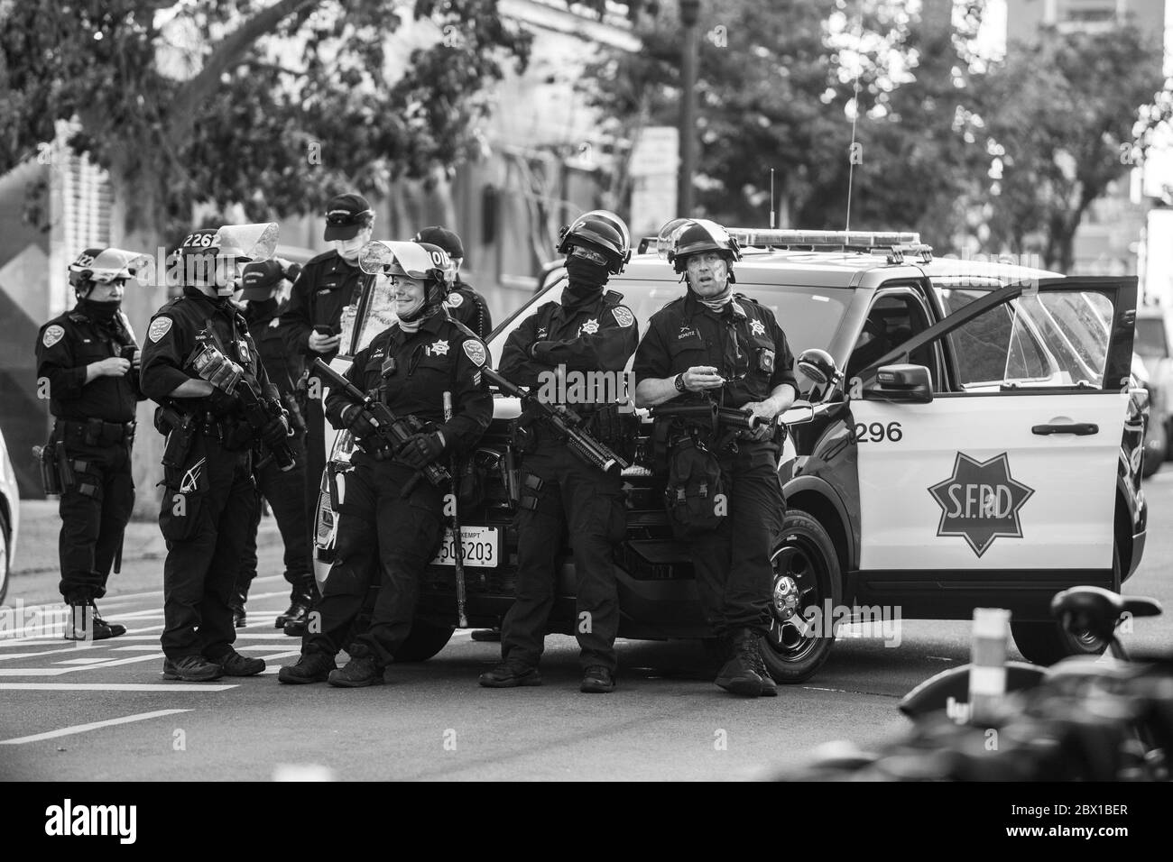 Police officer san francisco police Black and White Stock Photos ...