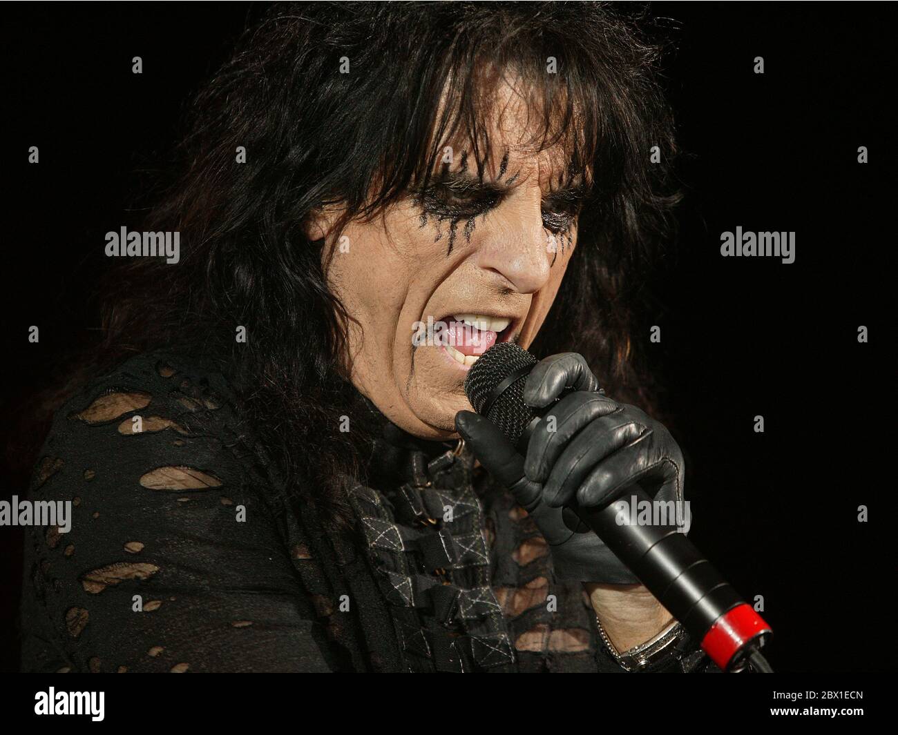 Schools out alice cooper hi-res stock photography and images - Alamy