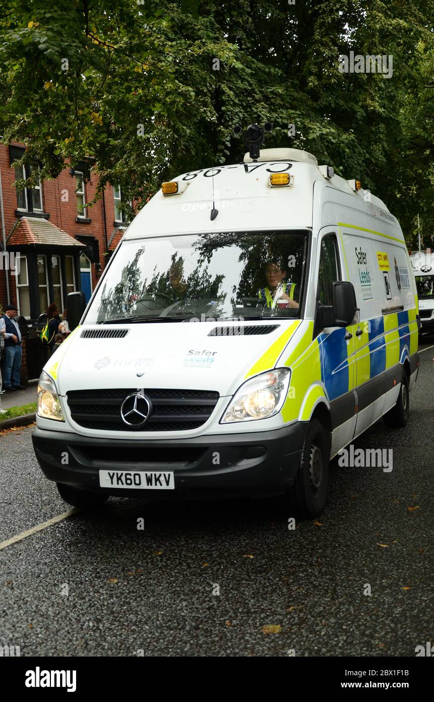 Police officer united states van hi-res stock photography and images ...