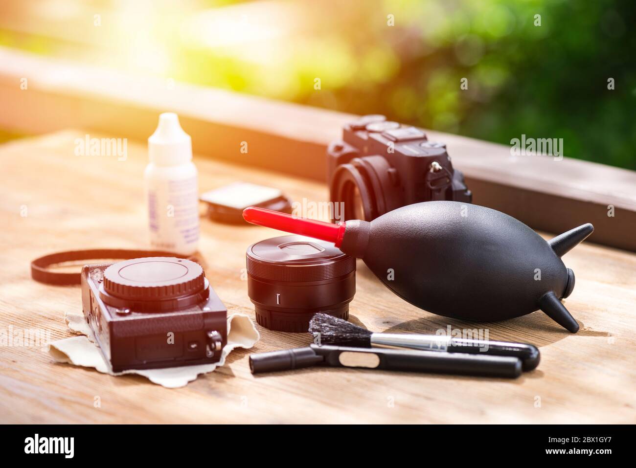 Lens care hi-res stock photography and images - Alamy