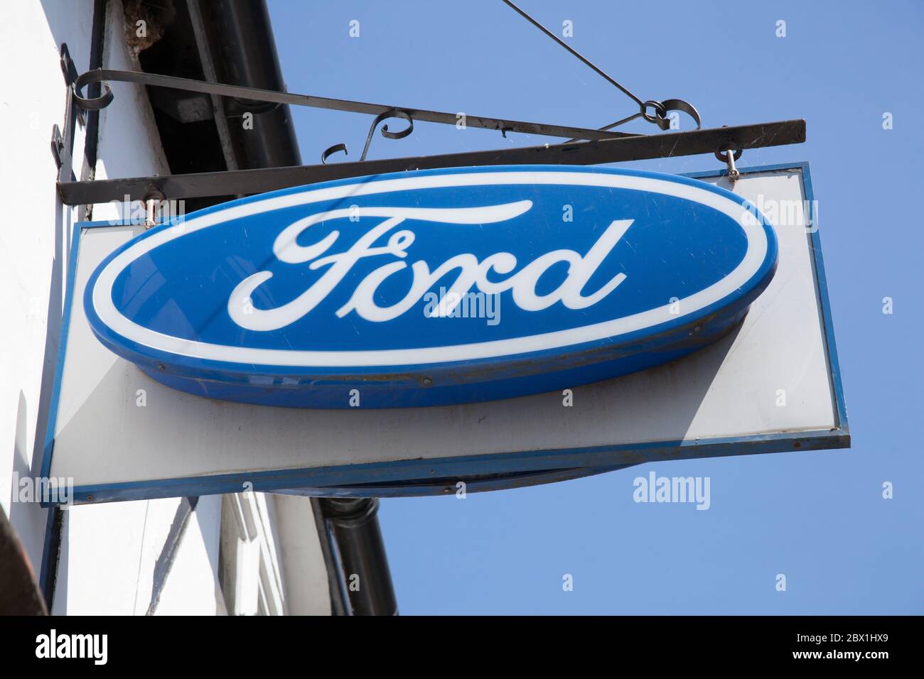 The Ford logo at a car showroom in the UK Stock Photo - Alamy