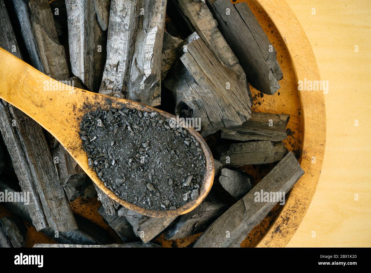Combustion spoon hi-res stock photography and images - Alamy