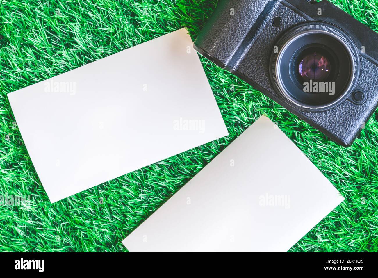 Blank photographs hi-res stock photography and images - Alamy