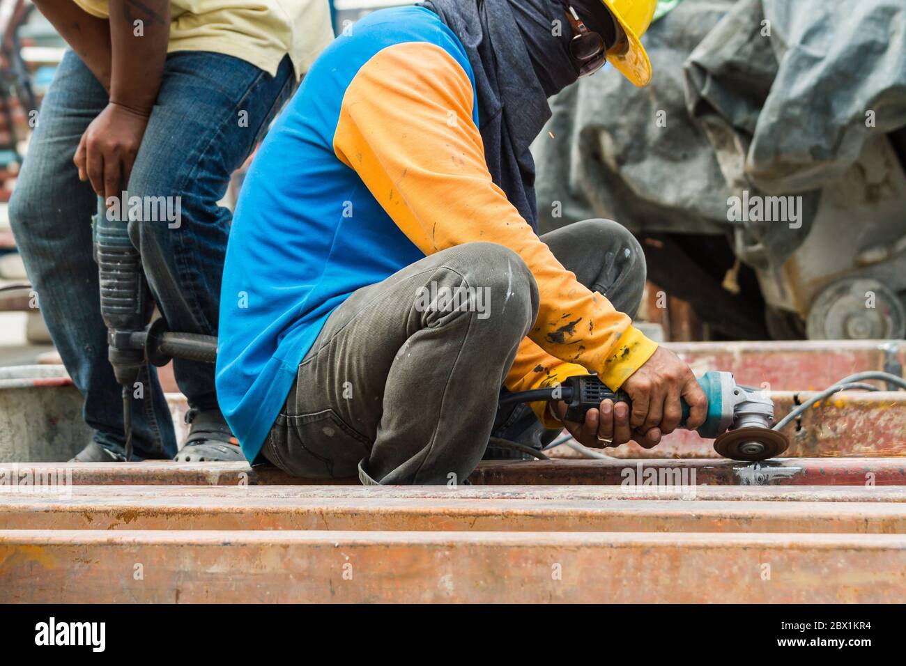 Welding grinding hi-res stock photography and images - Alamy
