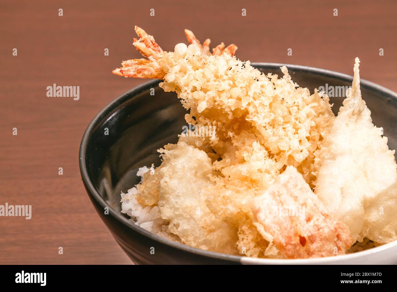 Tempura with rice in a bowl, Japanese food Stock Photo - Alamy