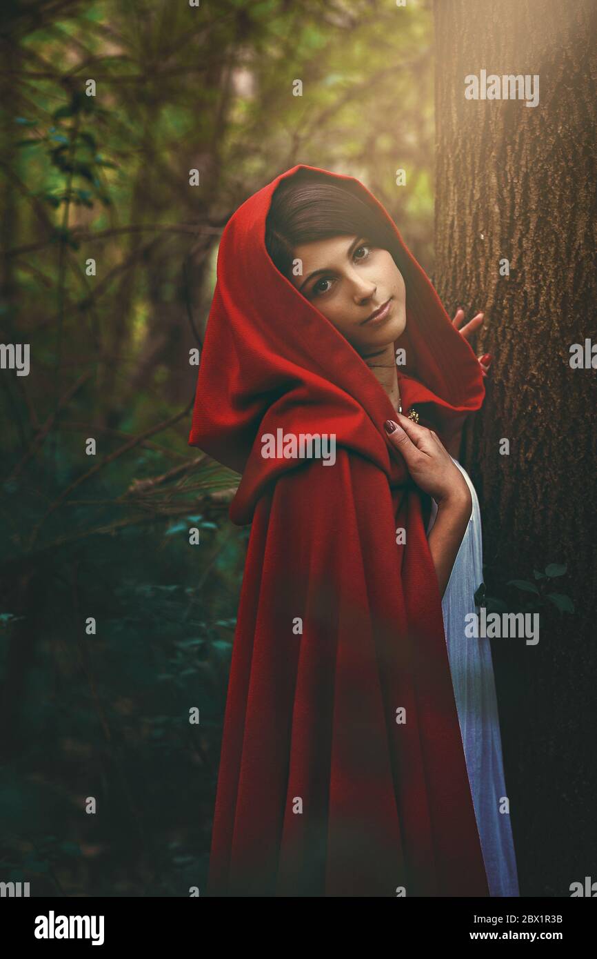 Woman mantle hi-res stock photography and images - Alamy