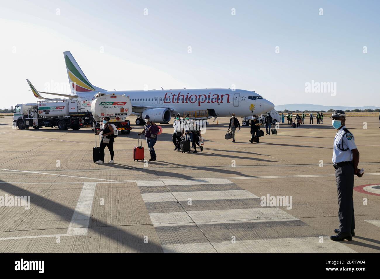 Botswana masks covid hi-res stock photography and images - Alamy