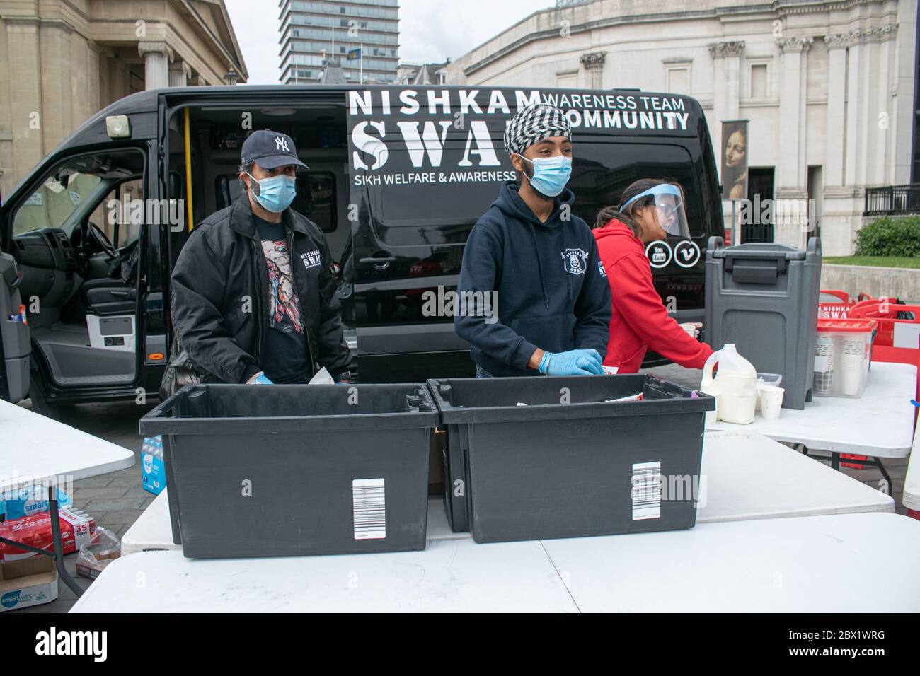 Swat team uk hi-res stock photography and images - Alamy