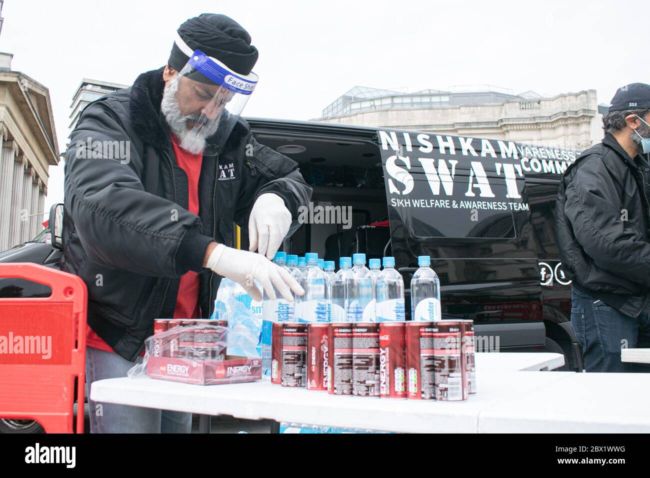 Swat team uk hi-res stock photography and images - Alamy