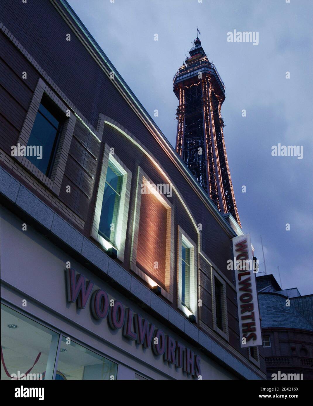 Blackpool 20th century hi-res stock photography and images - Alamy