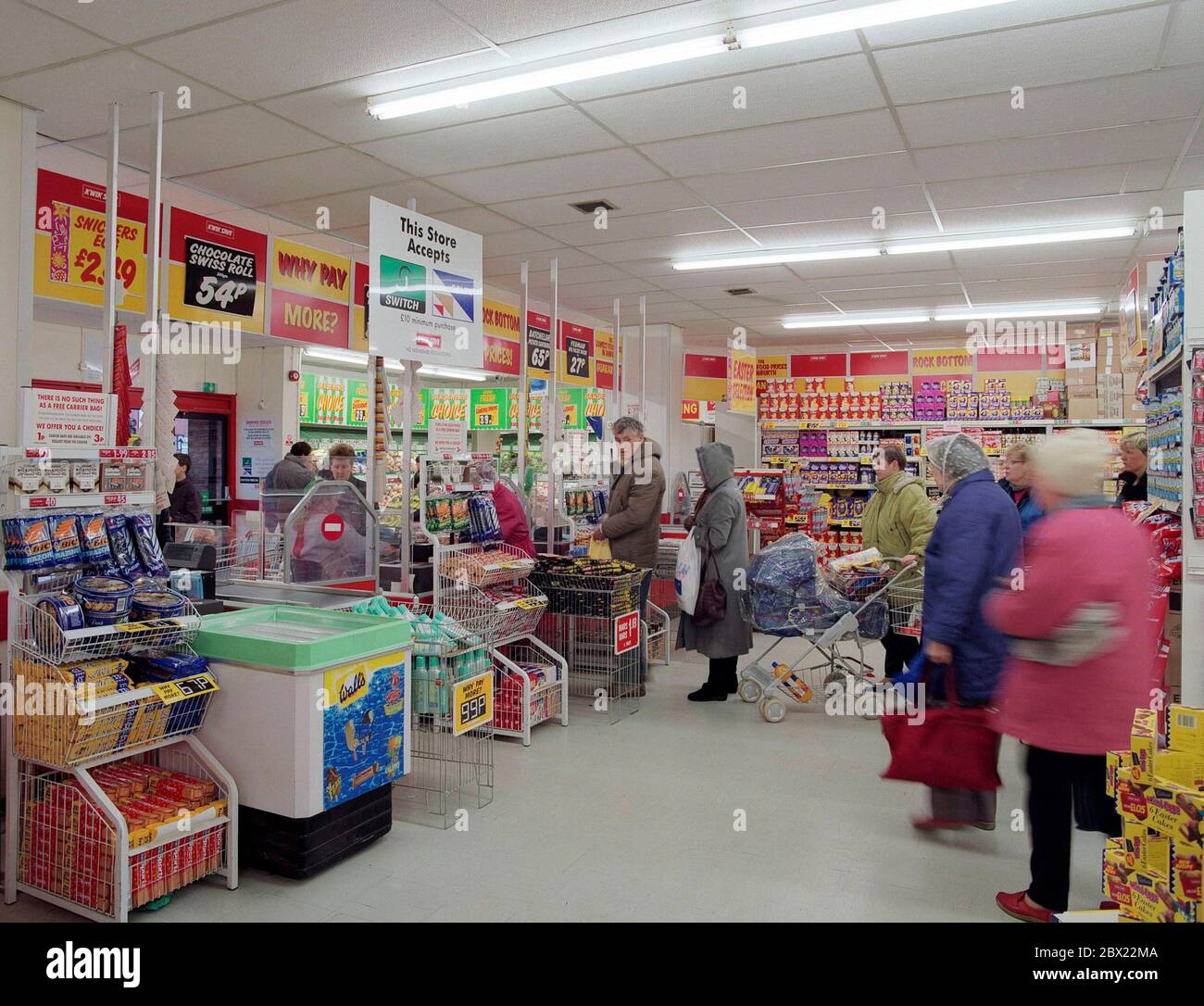 Kwik save supermarket liverpool hi-res stock photography and images - Alamy