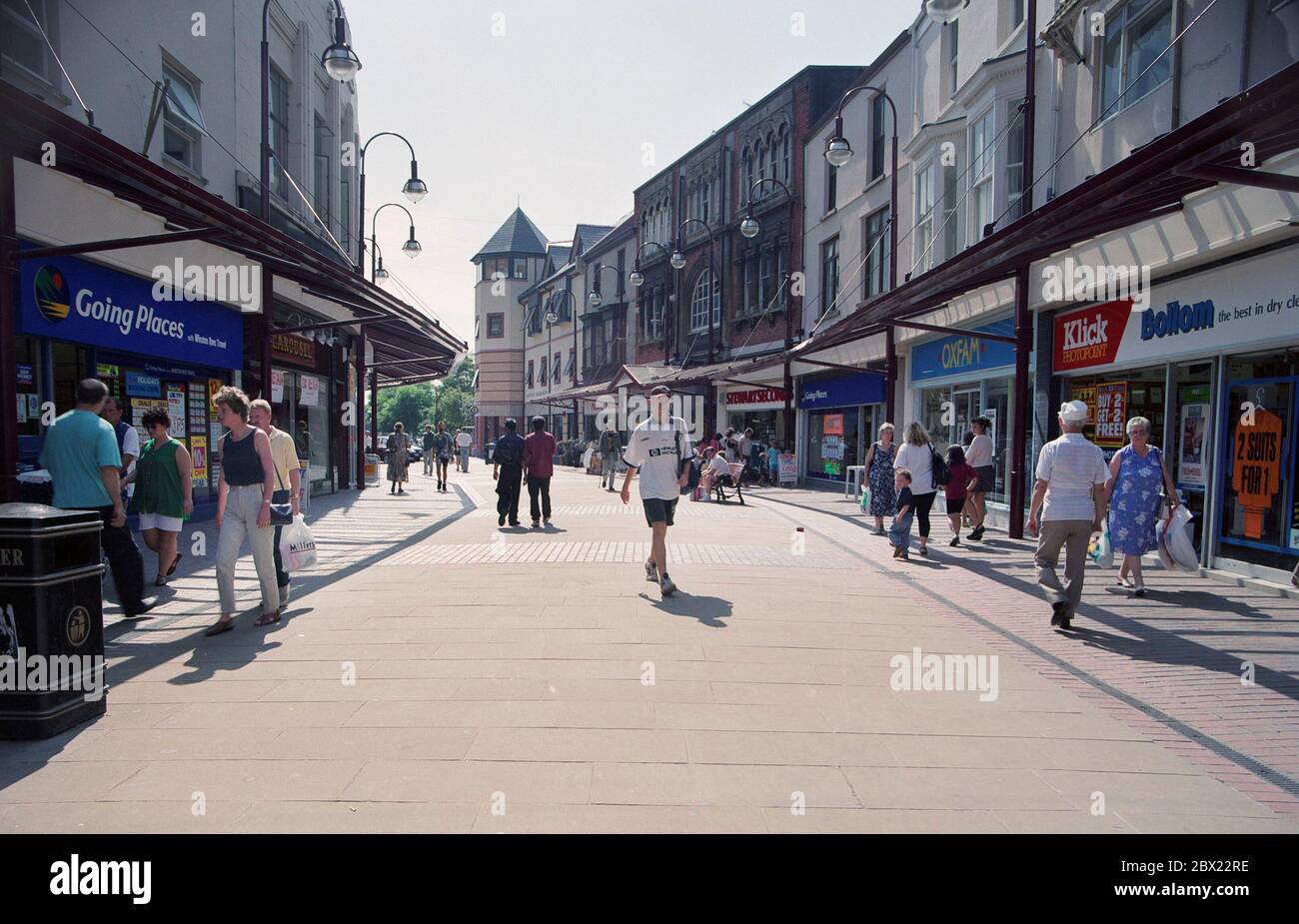 Llanelli town centre hi-res stock photography and images - Alamy