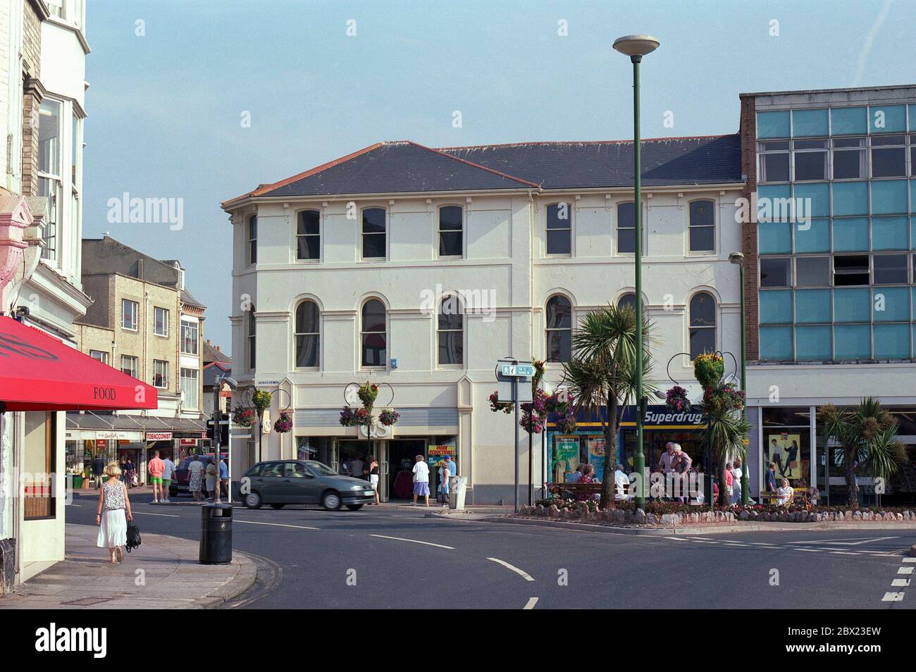 Paignton high street hi-res stock photography and images - Alamy