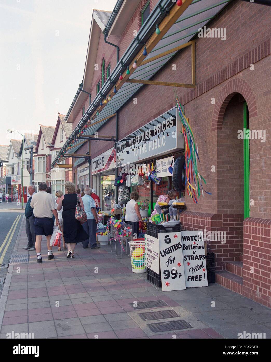 Paignton high street hi-res stock photography and images - Alamy