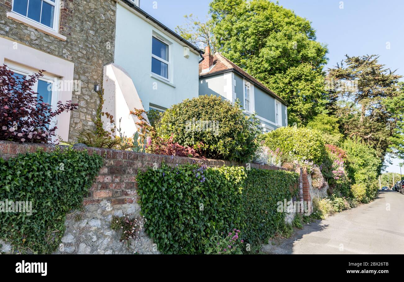 Traditional roads and roads and daylight hi-res stock photography and ...