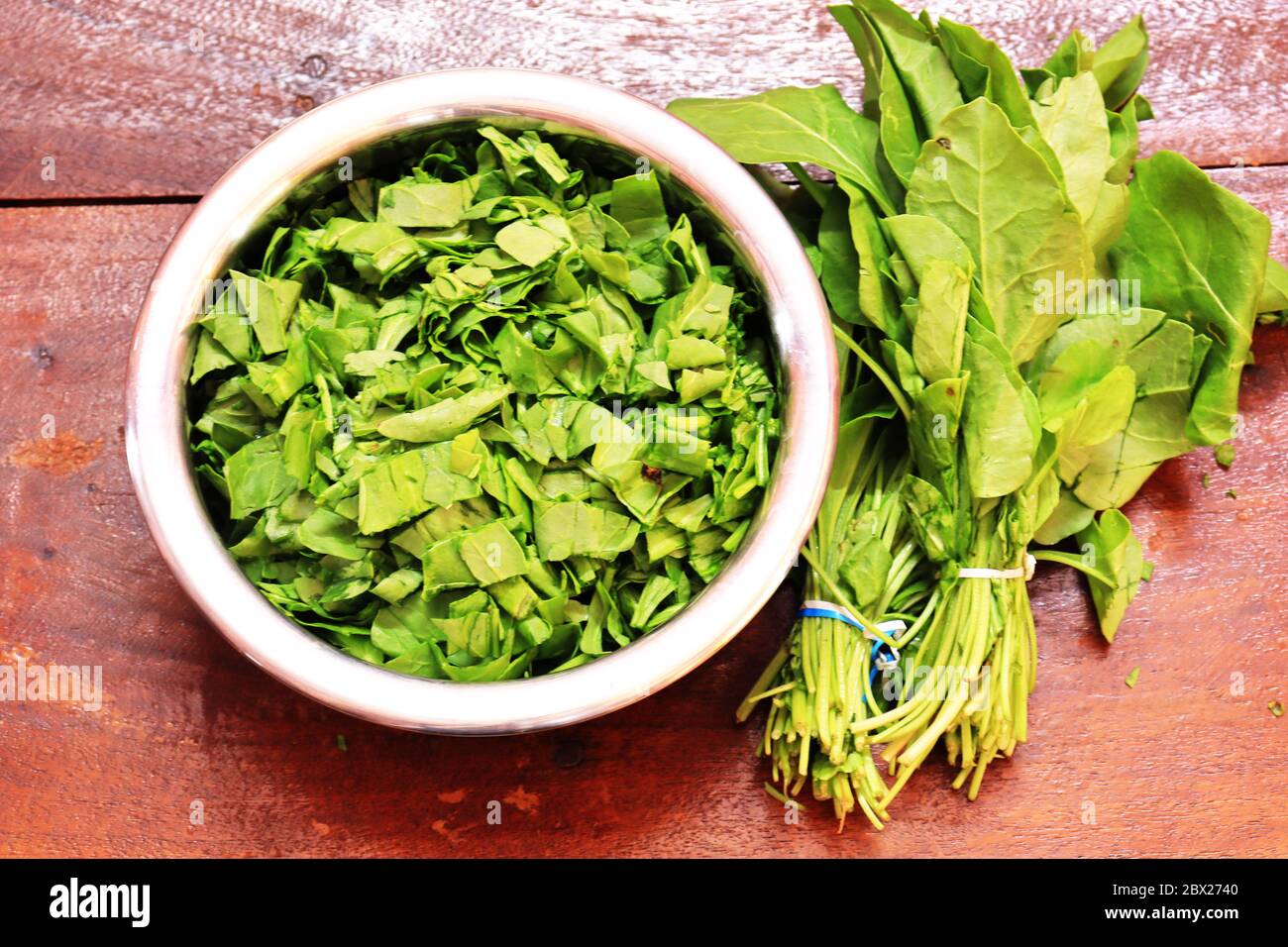 Spinach Curry High Resolution Stock Photography and Images - Alamy