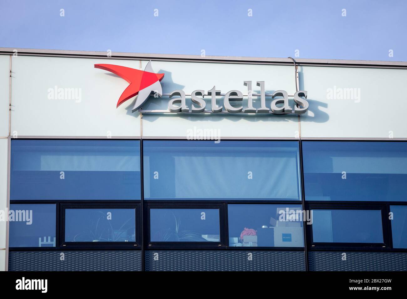Astellas logo hi-res stock photography and images - Alamy