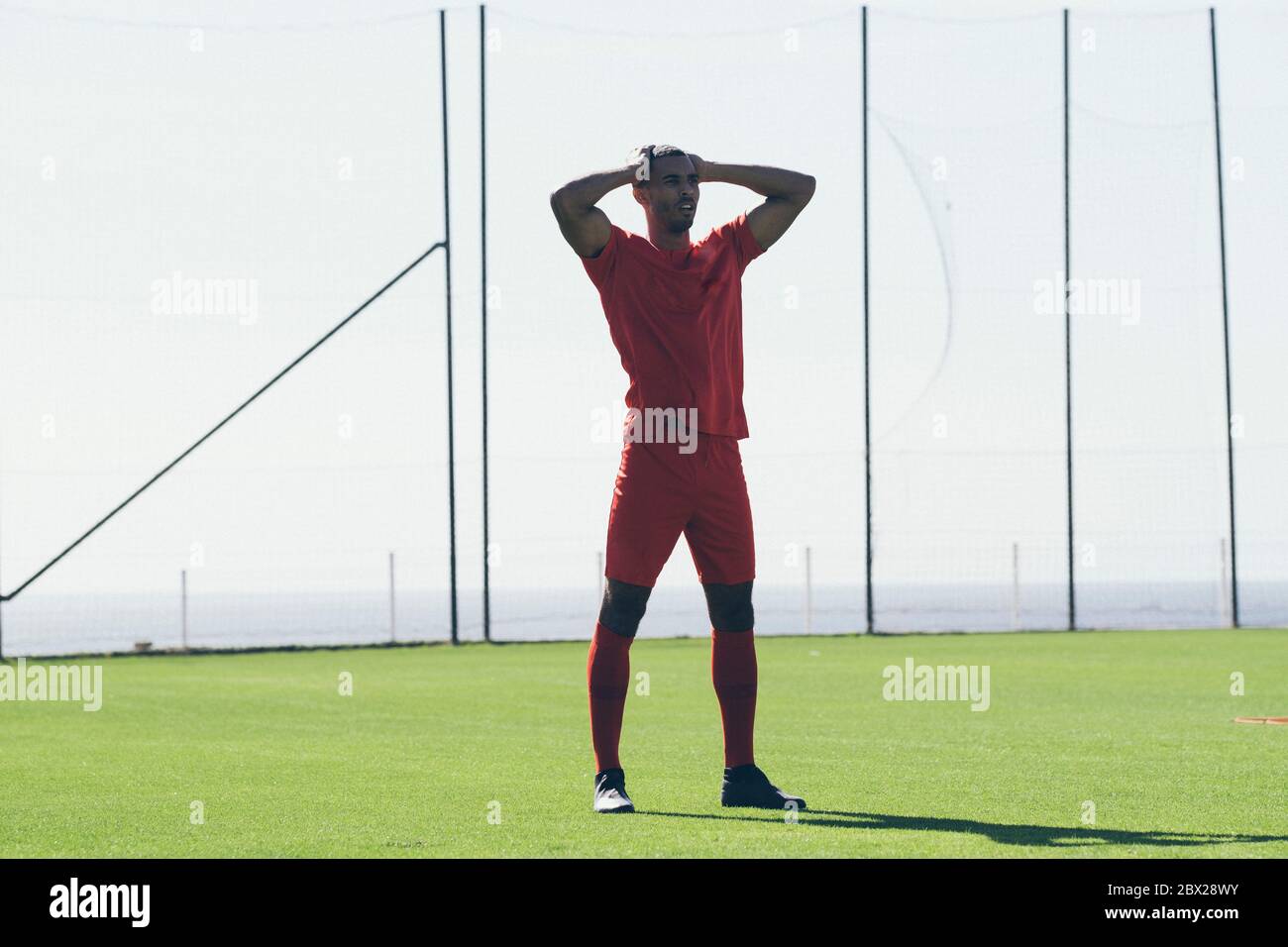 American football athlete standing on hi-res stock photography and ...