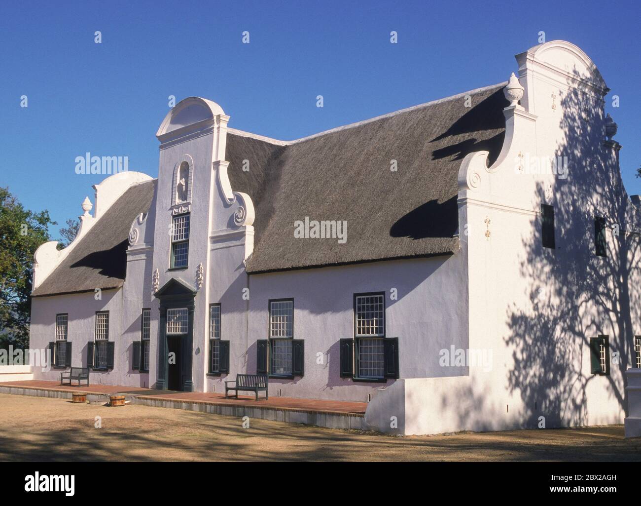 CAPE TOWN, SOUTH AFRICA, APRIL 1999 - Groot Constantia manor house, a ...