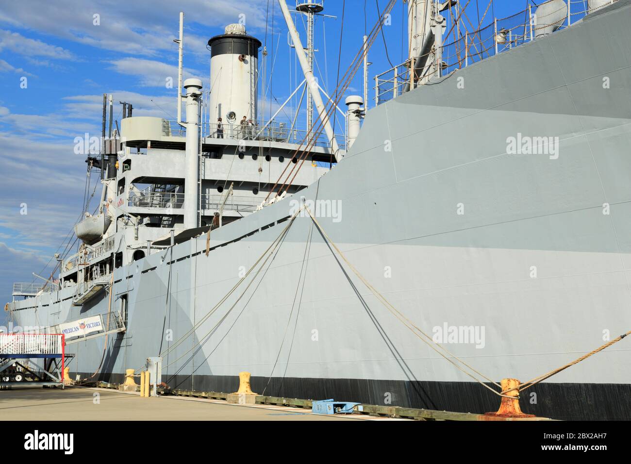 American victory hi-res stock photography and images - Alamy